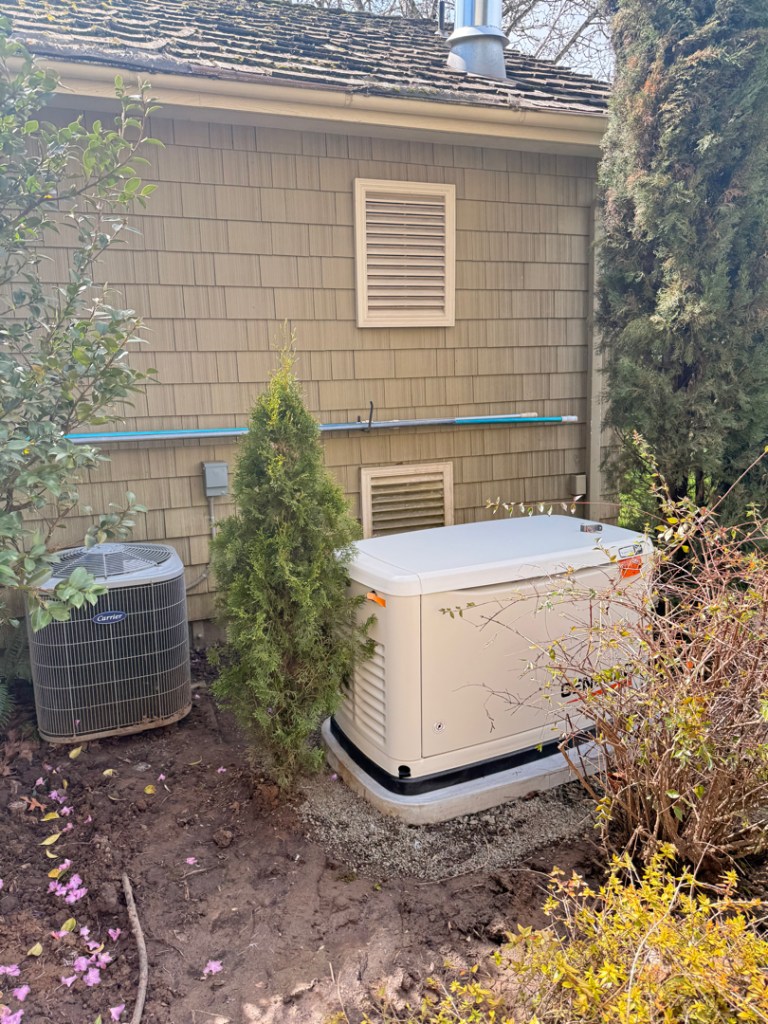 Backup Power 101: Choosing Between Portable & Standby Generators for ...